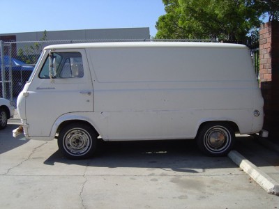 Custom Van are BACK! Dig this Custom Econoline Van | MyRideisMe.com