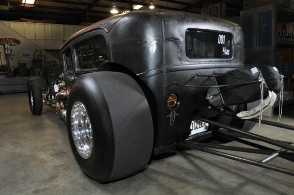 Rat Rod like Sedan with 820 cubes of Pro-stock Motor | MyRideisMe.com